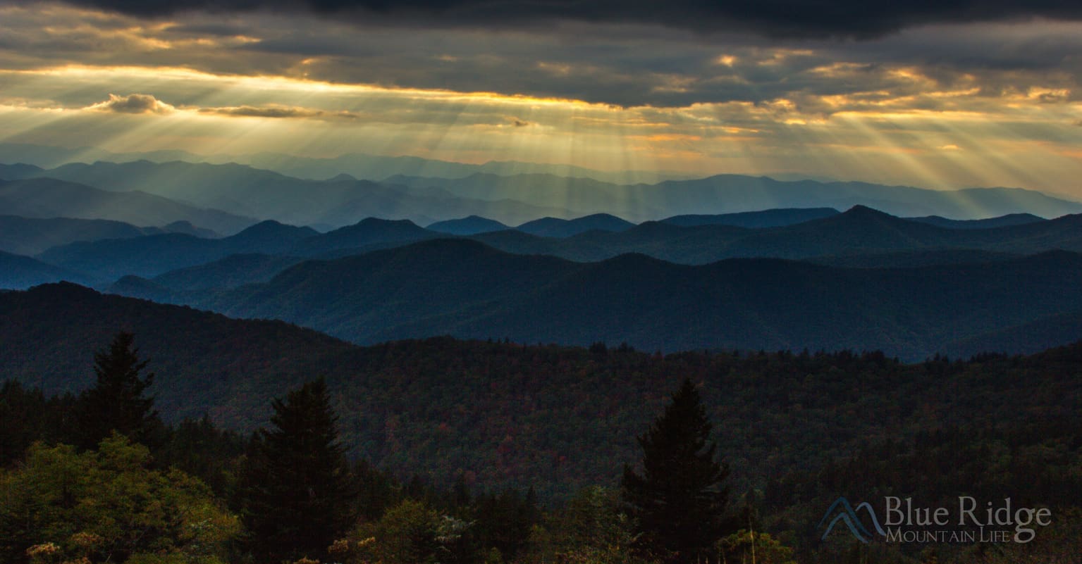 The Ultimate Blue Ridge Parkway Travel Guide