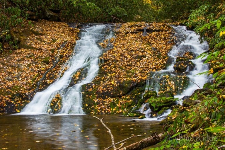 11 Top Autumn Waterfalls to Visit in the Blue Ridge Mountains