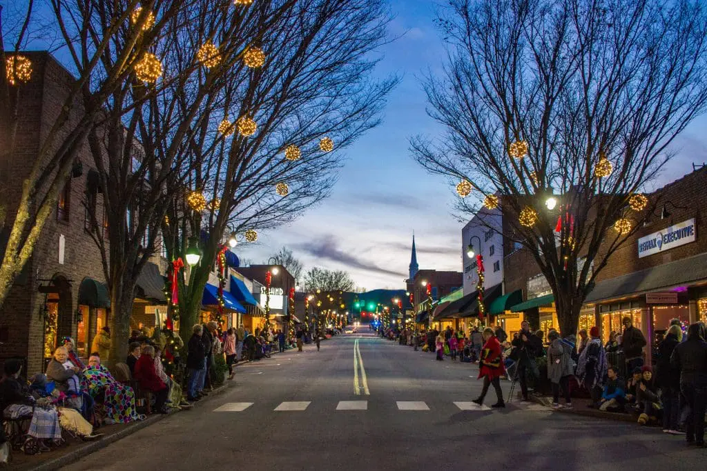 Best things to do in Waynesville NC at Christmas