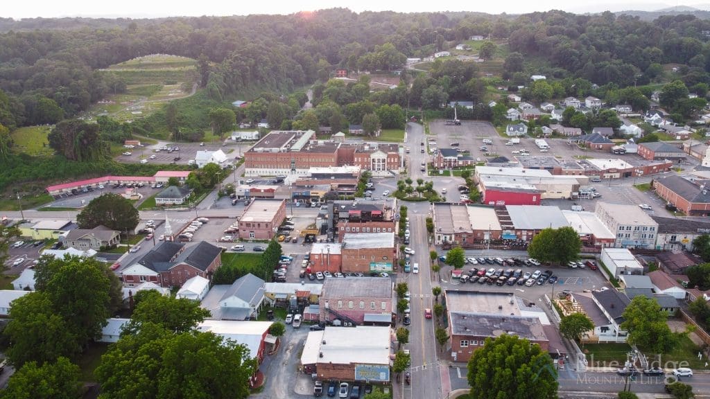 21+ Best Things to Do in Ellijay, GA