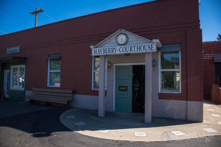 15+ Things to do in Mount Airy North Carolina - Mayberry and so much more!