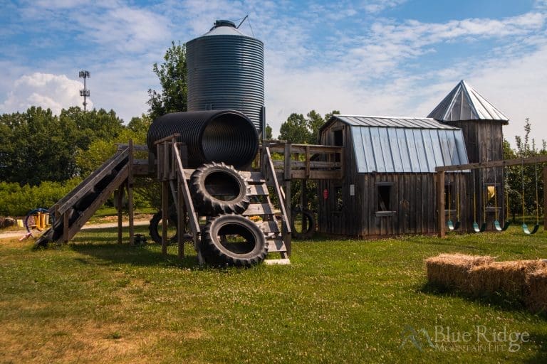 15+ Things to do in Mount Airy North Carolina - Mayberry and so much more!