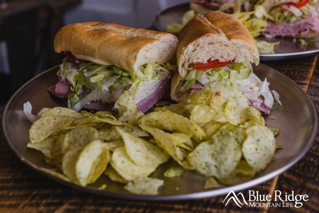 21+ Fun Things to do in Old Fort NC